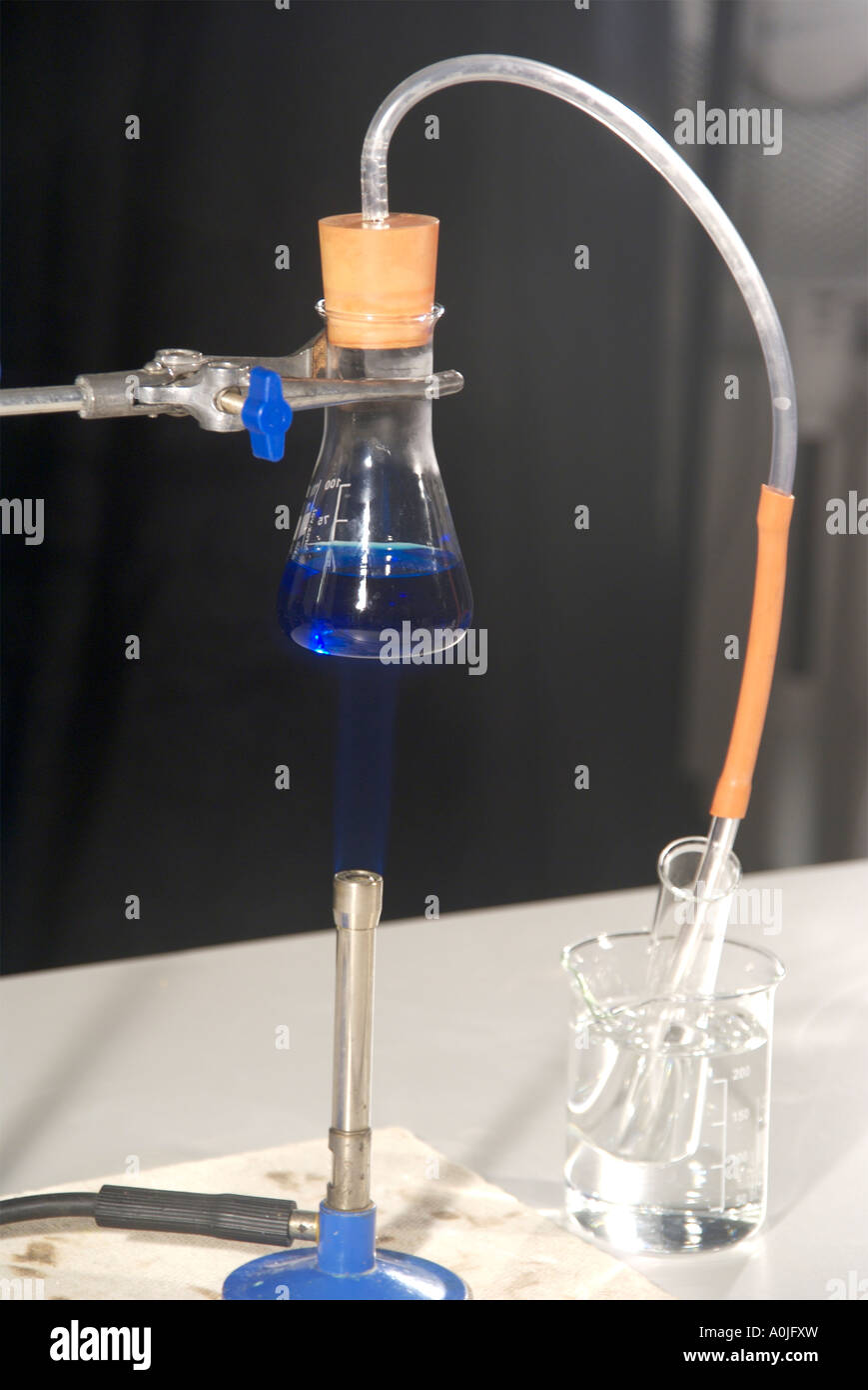 science laboratory equipment Stock Photo - Alamy