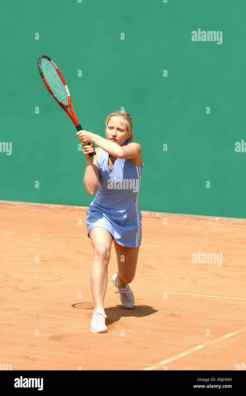 Front View of Female Tennis Player Stock Photo - Alamy