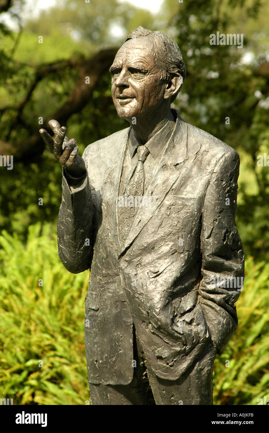 A statue of John Cain, former Victorian premier. Victoria's longest ...