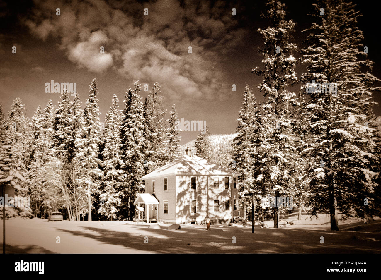 Winter scene Banff Springs Canada Stock Photo - Alamy