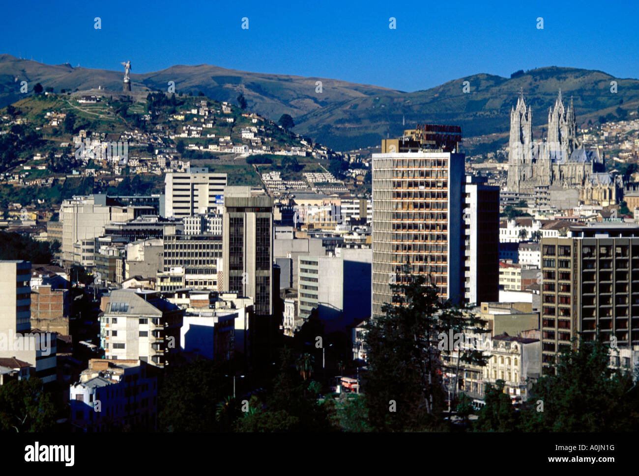 Ecuadorean architecture hi-res stock photography and images - Alamy