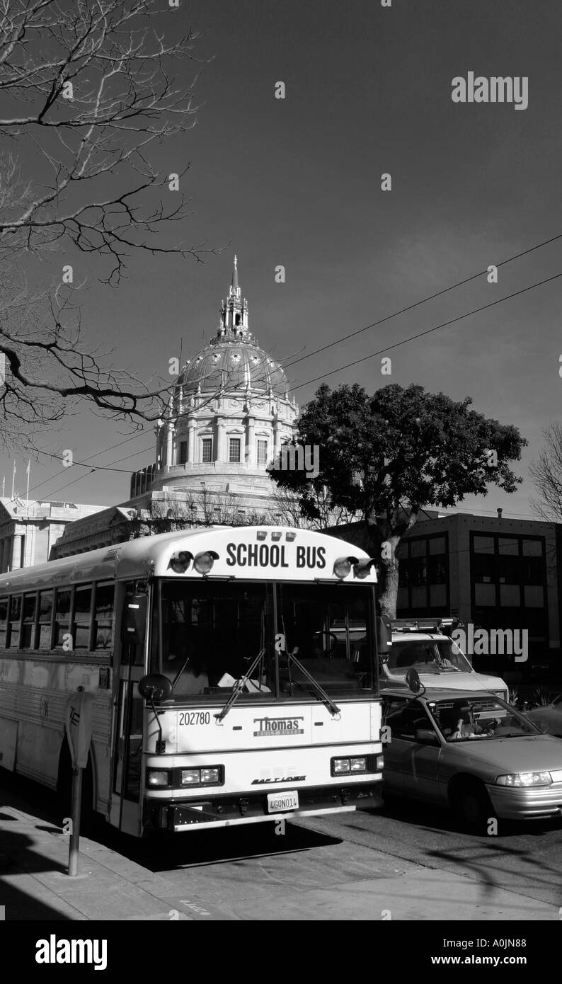 Bus in san francisco Black and White Stock Photos & Images - Alamy