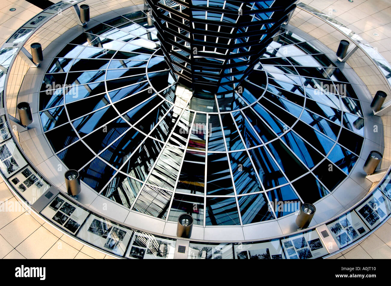 Glass roof over berlin hi-res stock photography and images - Alamy