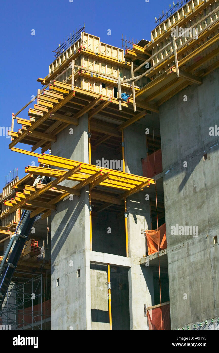 CONSTRUCTION OF NEW BUILDING Stock Photo - Alamy