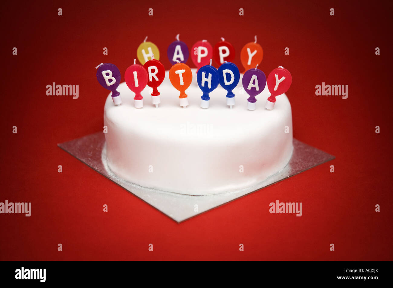 Plain Birthday Cake With Candles All In One Basic Birthday Cake