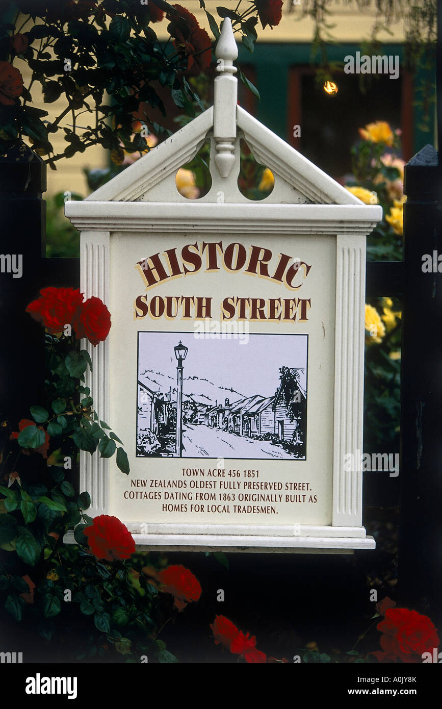 South Street sign Nelson Tasman Bay Stock Photo - Alamy