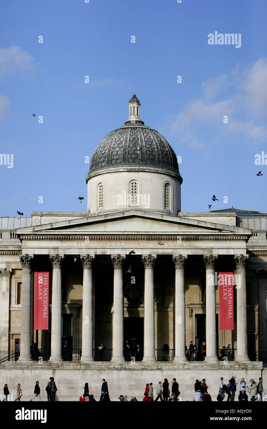 Waterloo square gallery hi-res stock photography and images - Alamy