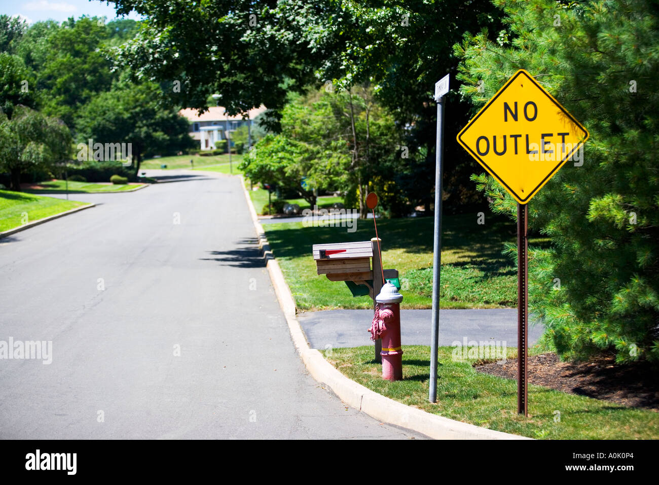 No outlet traffic sign hi-res stock photography and images - Alamy