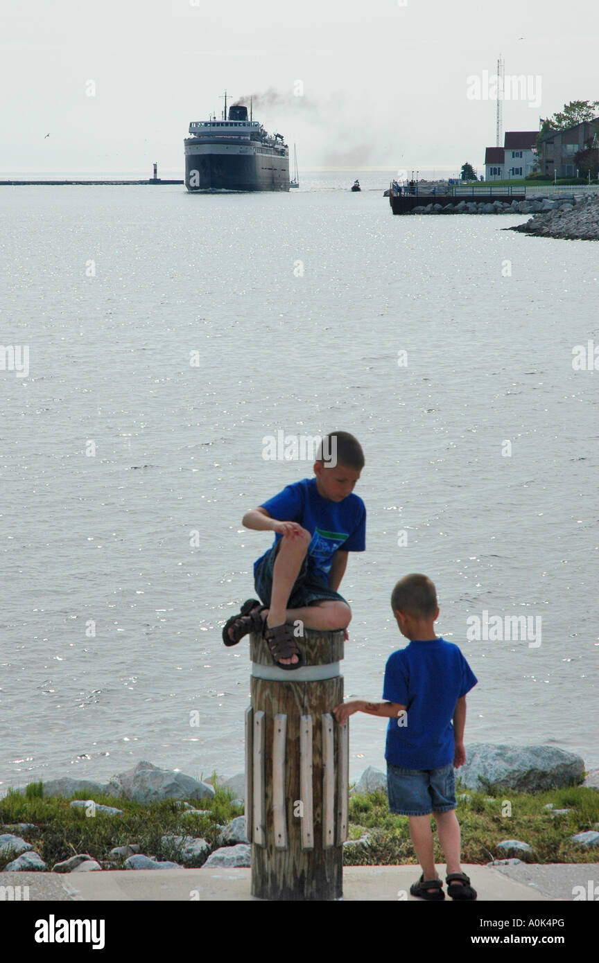 P31 001 Badger Car Ferry - 6 year old twins play on piling as ship ...