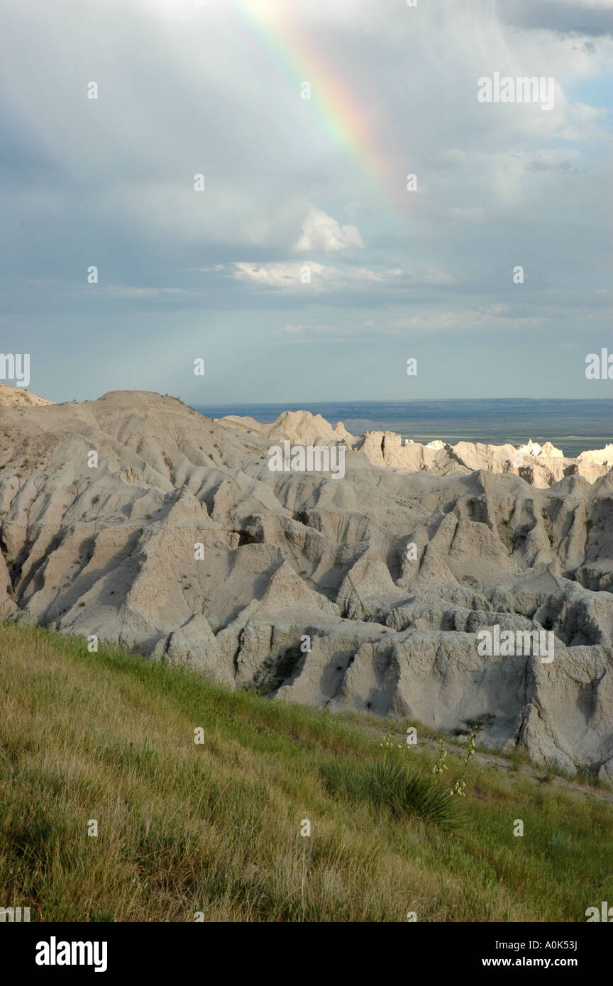 P31 063 Badlands National Park - Near Cedar Pass Overlook - Rainbow ...