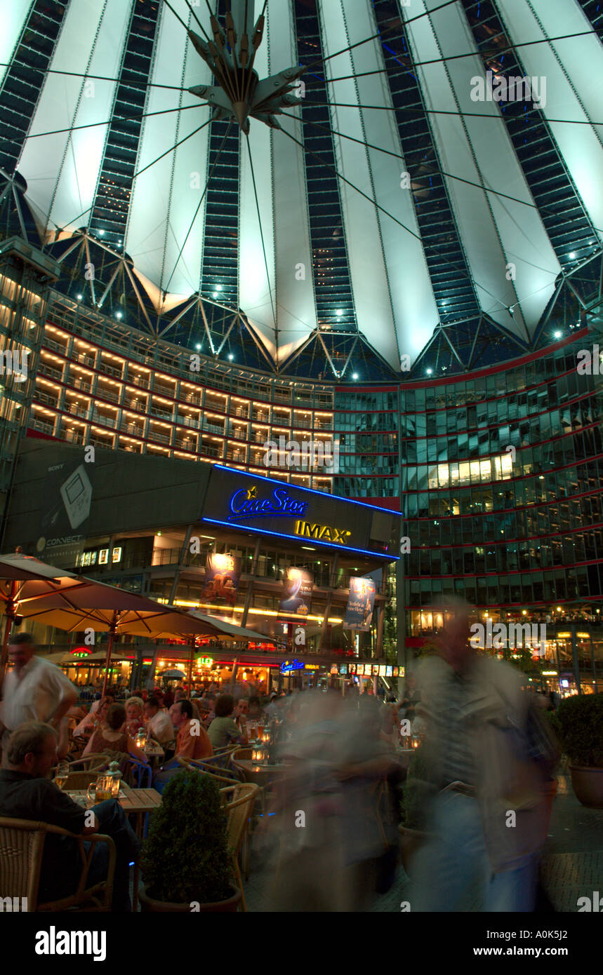 Summer nightlife at Potsdamer Platz Sony Center. Berlin 2005 Stock ...