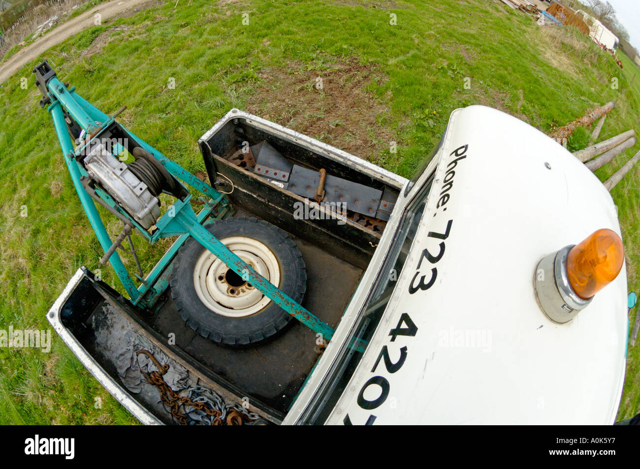 Pick up crane of 1958 2 0 Liter very original Diesel Land Rover Series ...