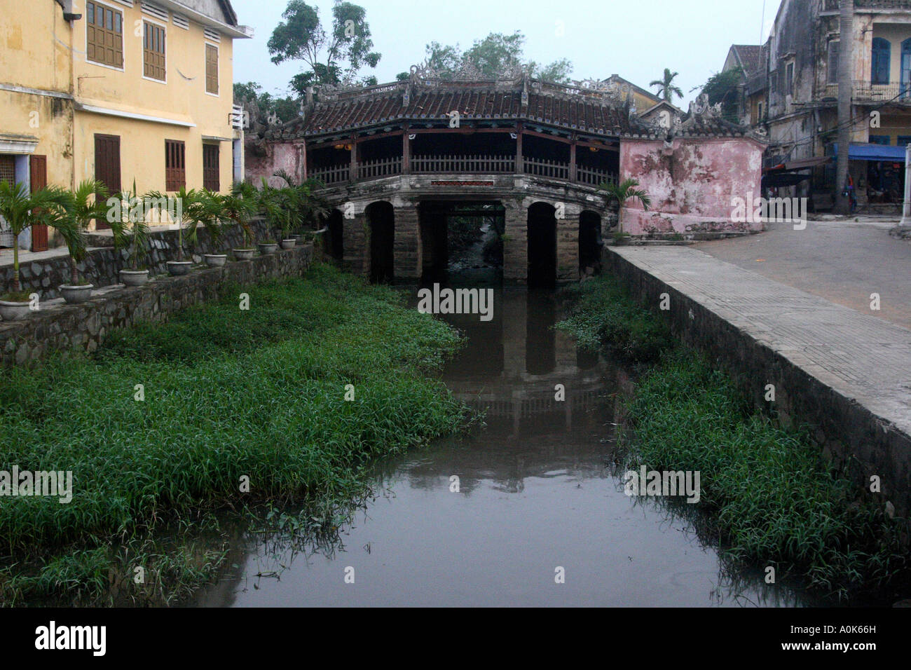 The Japanese Covered Bridge in the historic merchant town of Hoi An ...