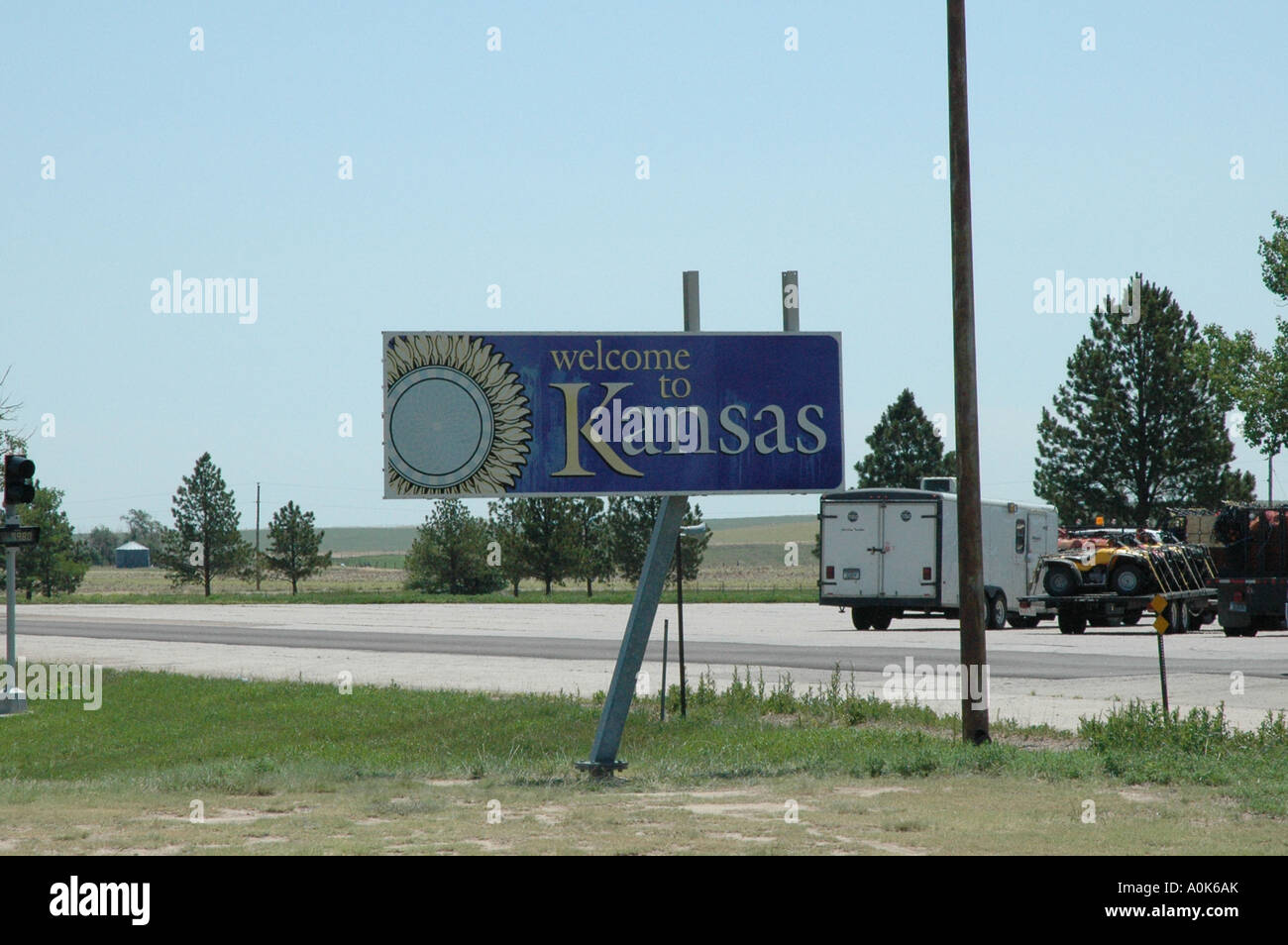 Welcome To Kansas Sign High Resolution Stock Photography and Images - Alamy