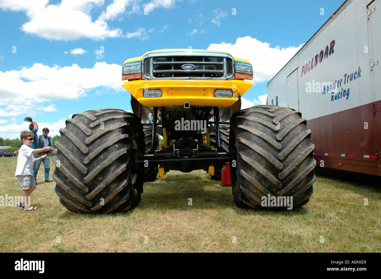 Fullboar hi-res stock photography and images - Alamy