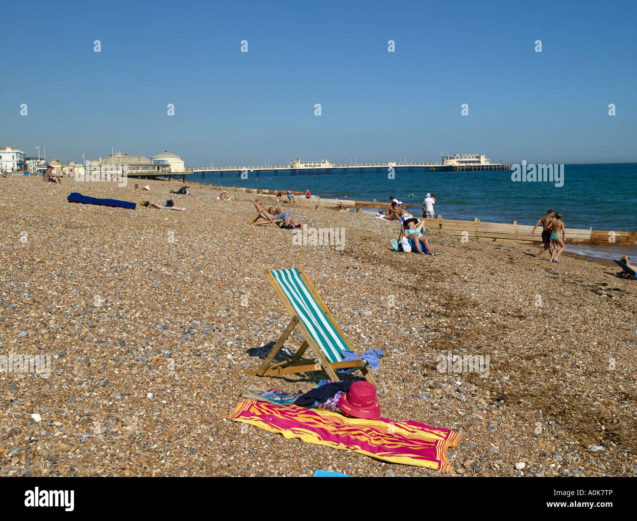 Beach towels deckchairs hi-res stock photography and images - Alamy