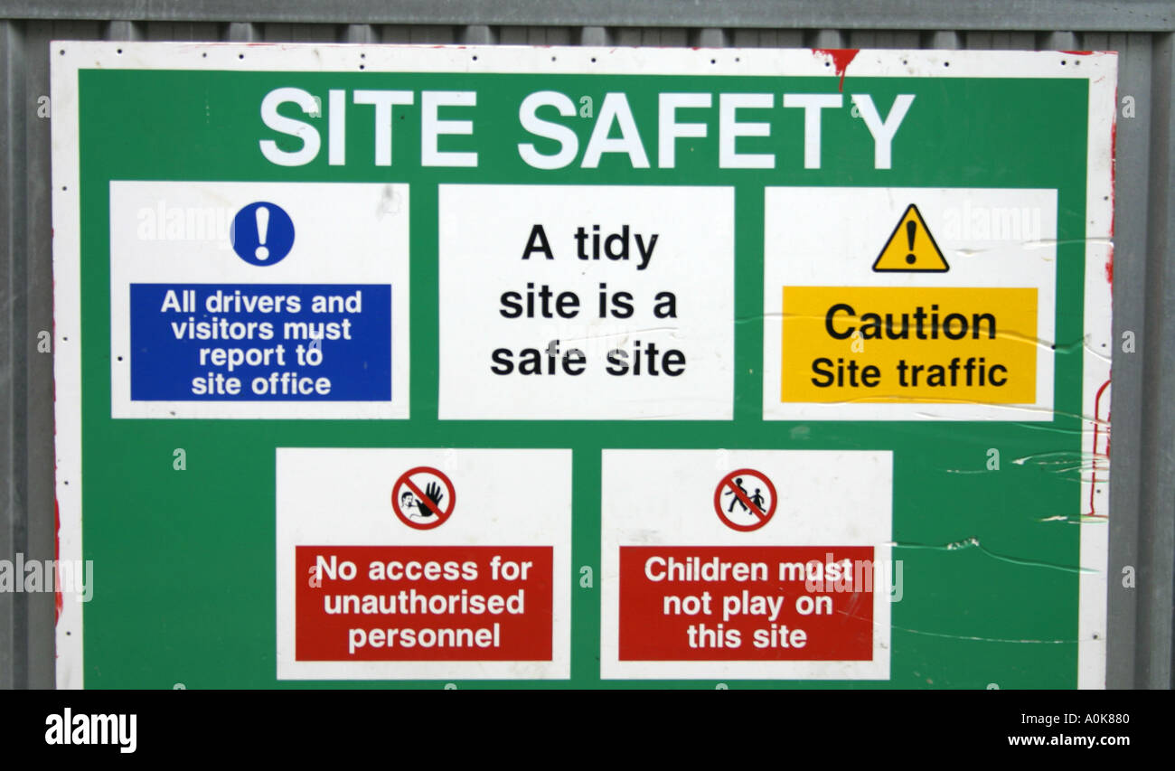 Construction site safety sign UK Stock Photo - Alamy