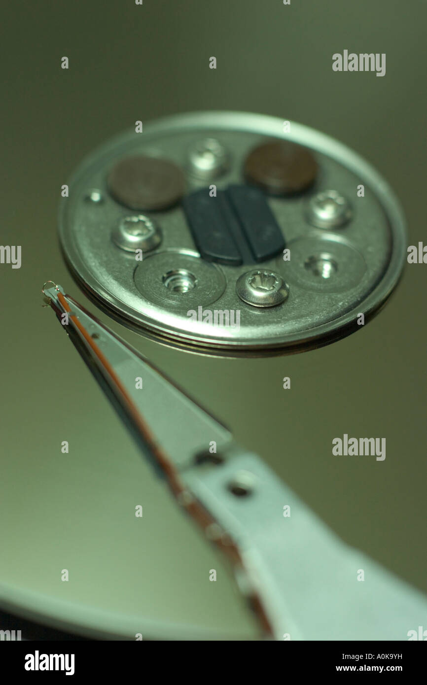close up of hard disk drive read write head Stock Photo - Alamy