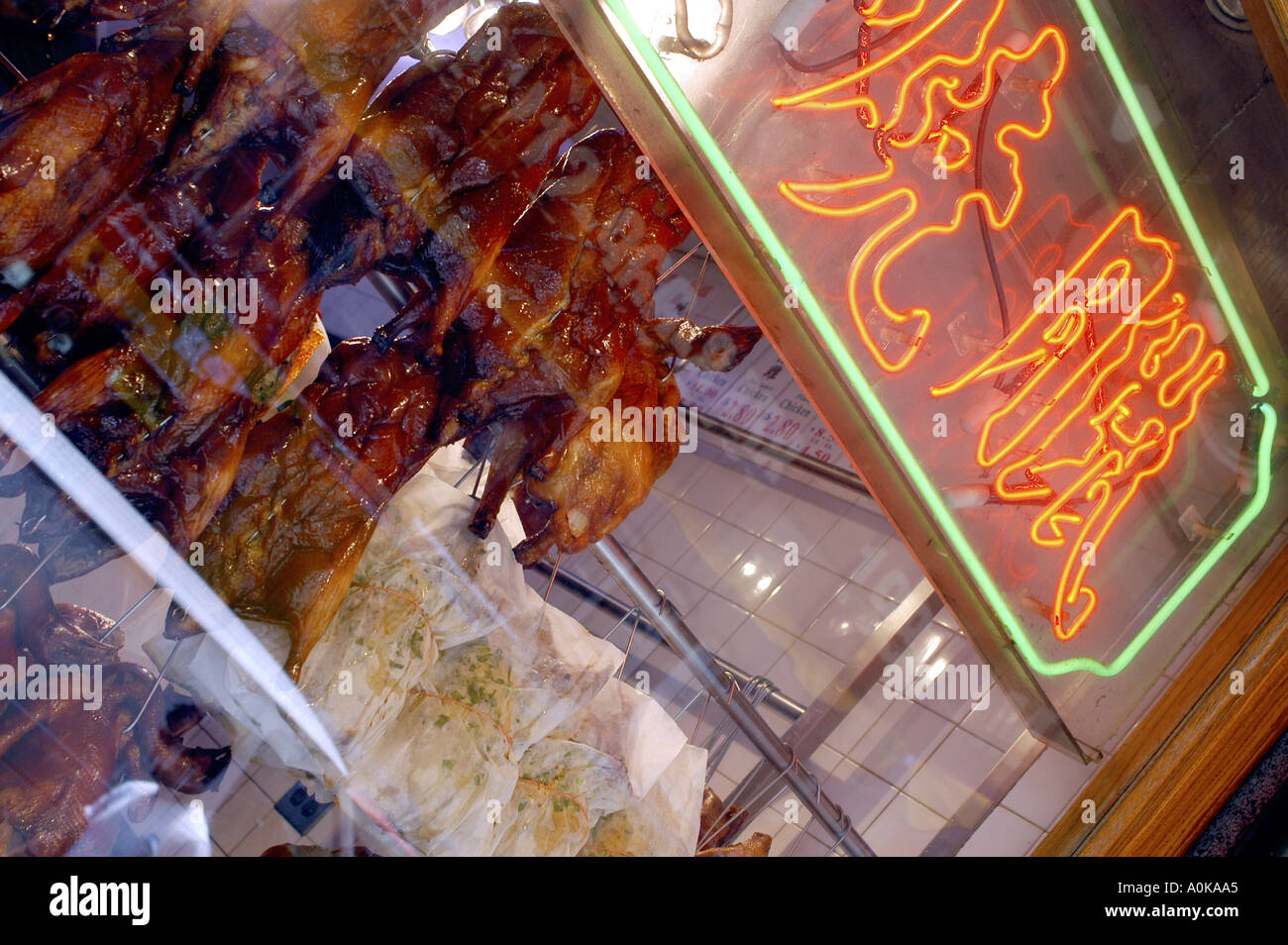 Display window of a chinese restaurant with roasted ducks in Chinatown ...