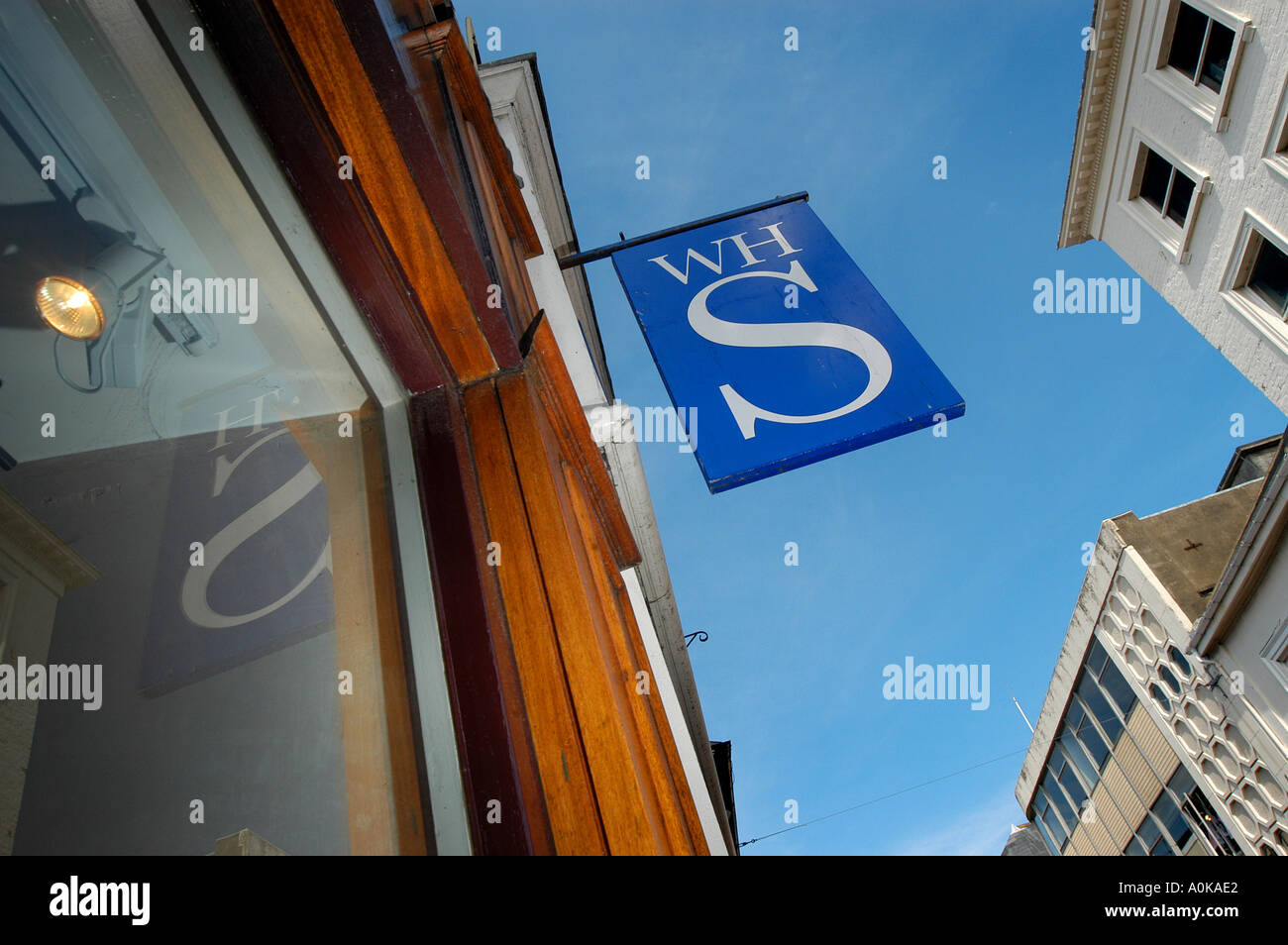 Wh smiths store hi-res stock photography and images - Alamy