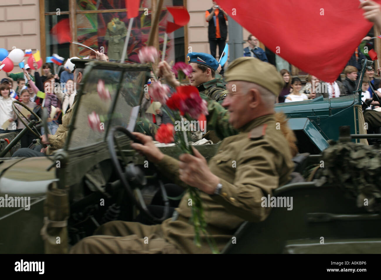 Moscow victory day parade children hi-res stock photography and images ...