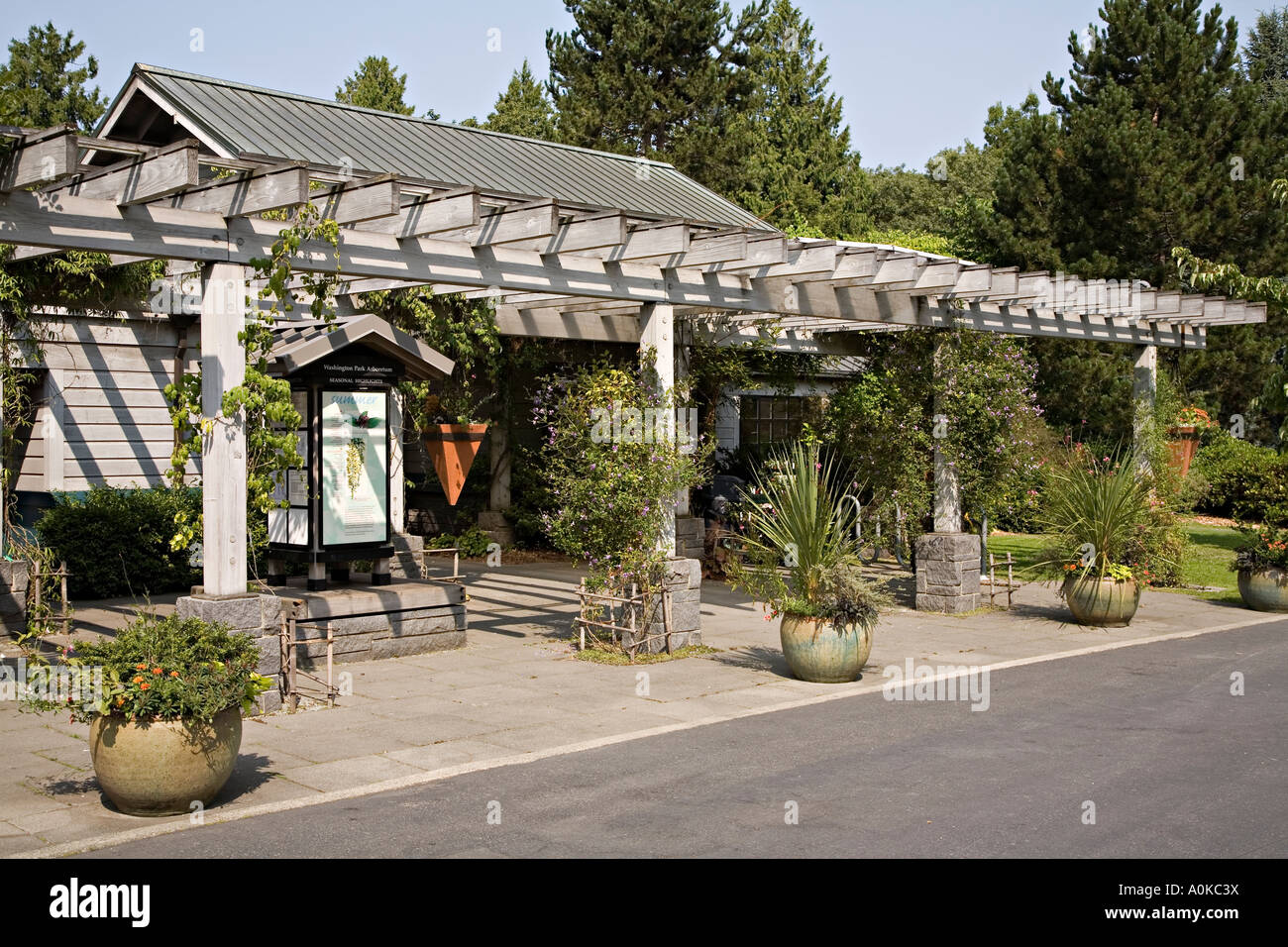Visitor center for Washington Park Arboretum Seattle USA Stock Photo ...