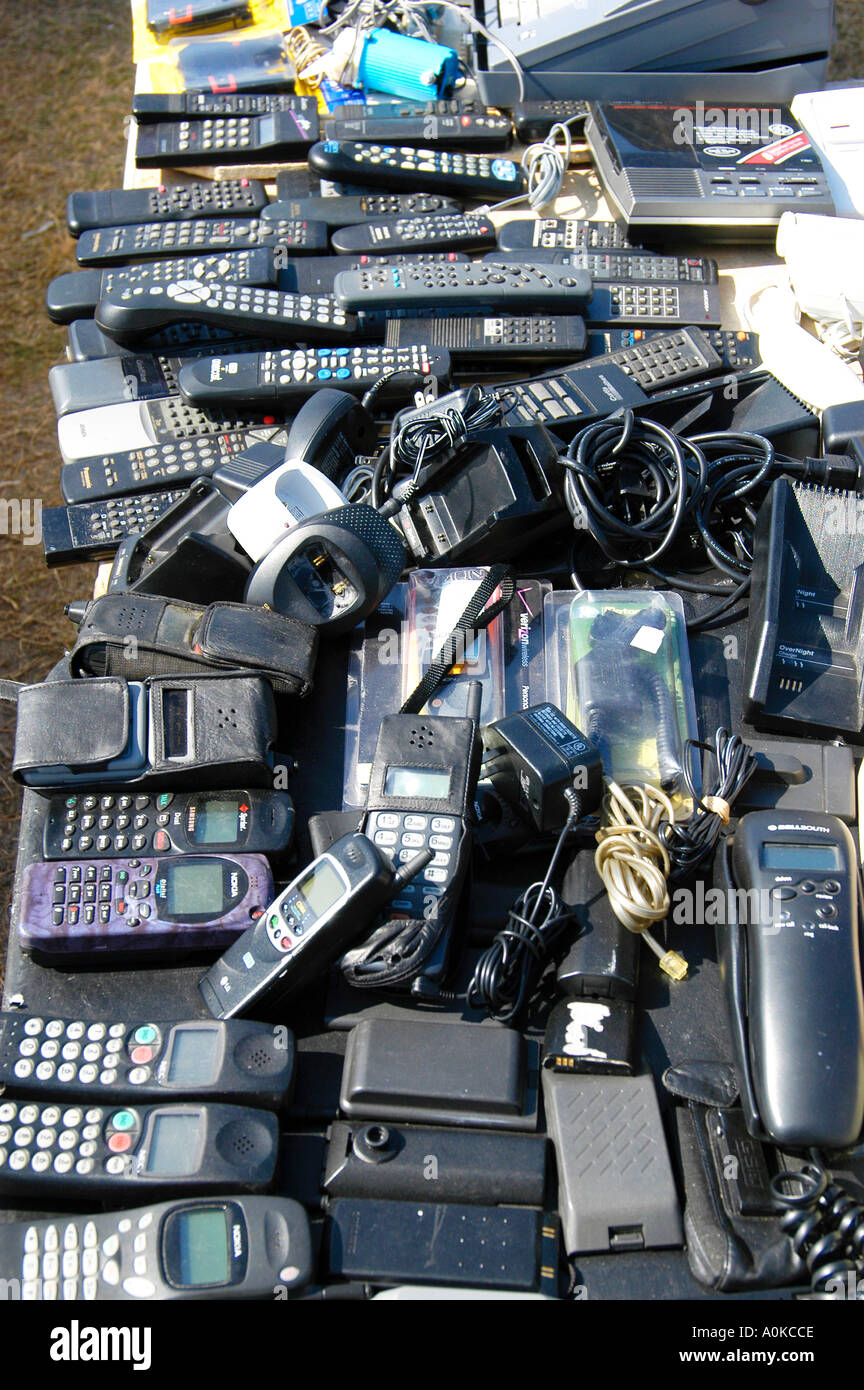 Patterns old cell phones table hi-res stock photography and images - Alamy