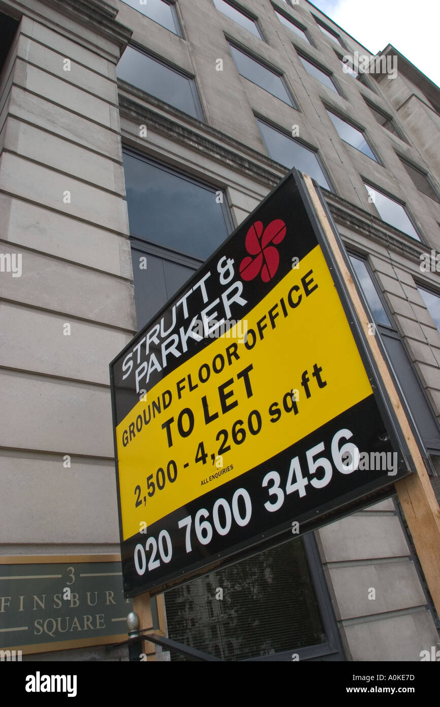 To let board london hi-res stock photography and images - Alamy