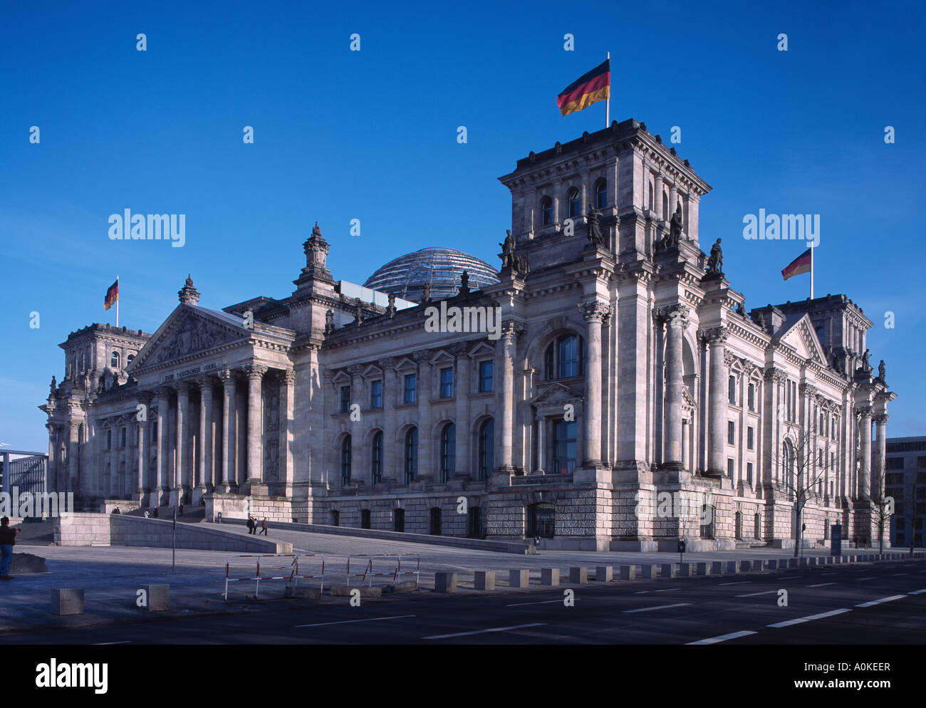 Offices german parliament reichstag hi-res stock photography and images ...