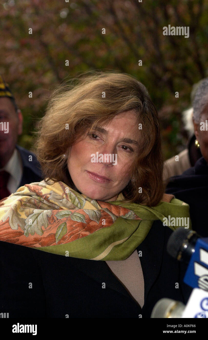 Teresa Heinz Kerry Biography