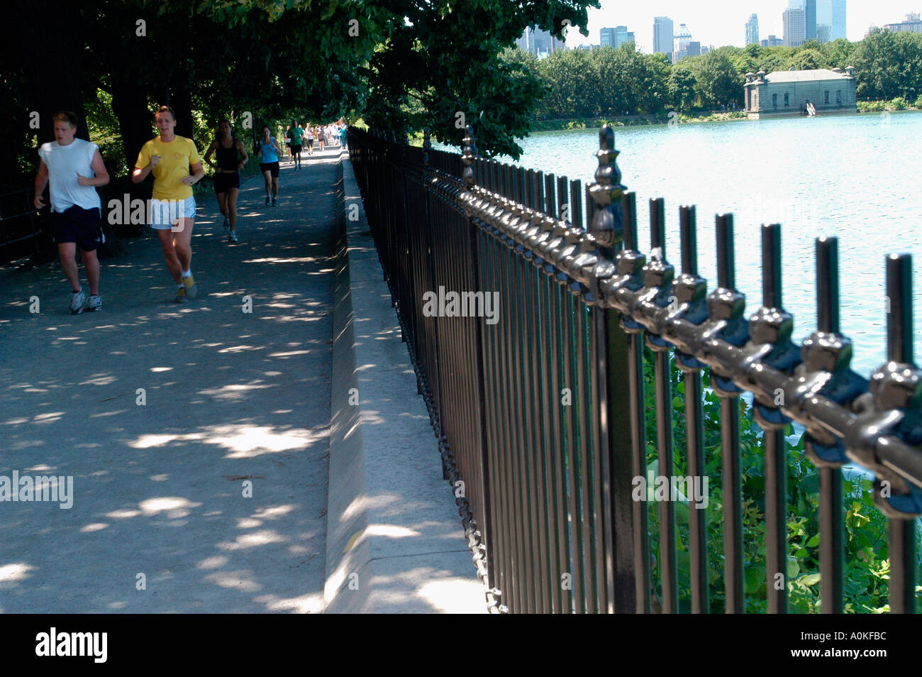Jogging around reservoir hi-res stock photography and images - Alamy