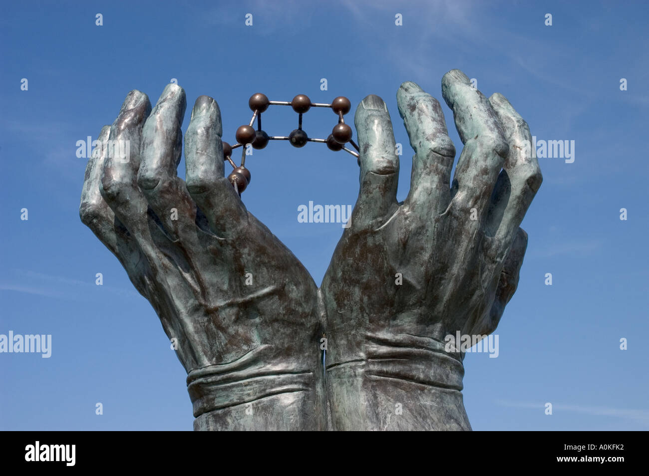 Hands Molecules statue by Pfizer West Cliff Ramsgate England Stock ...