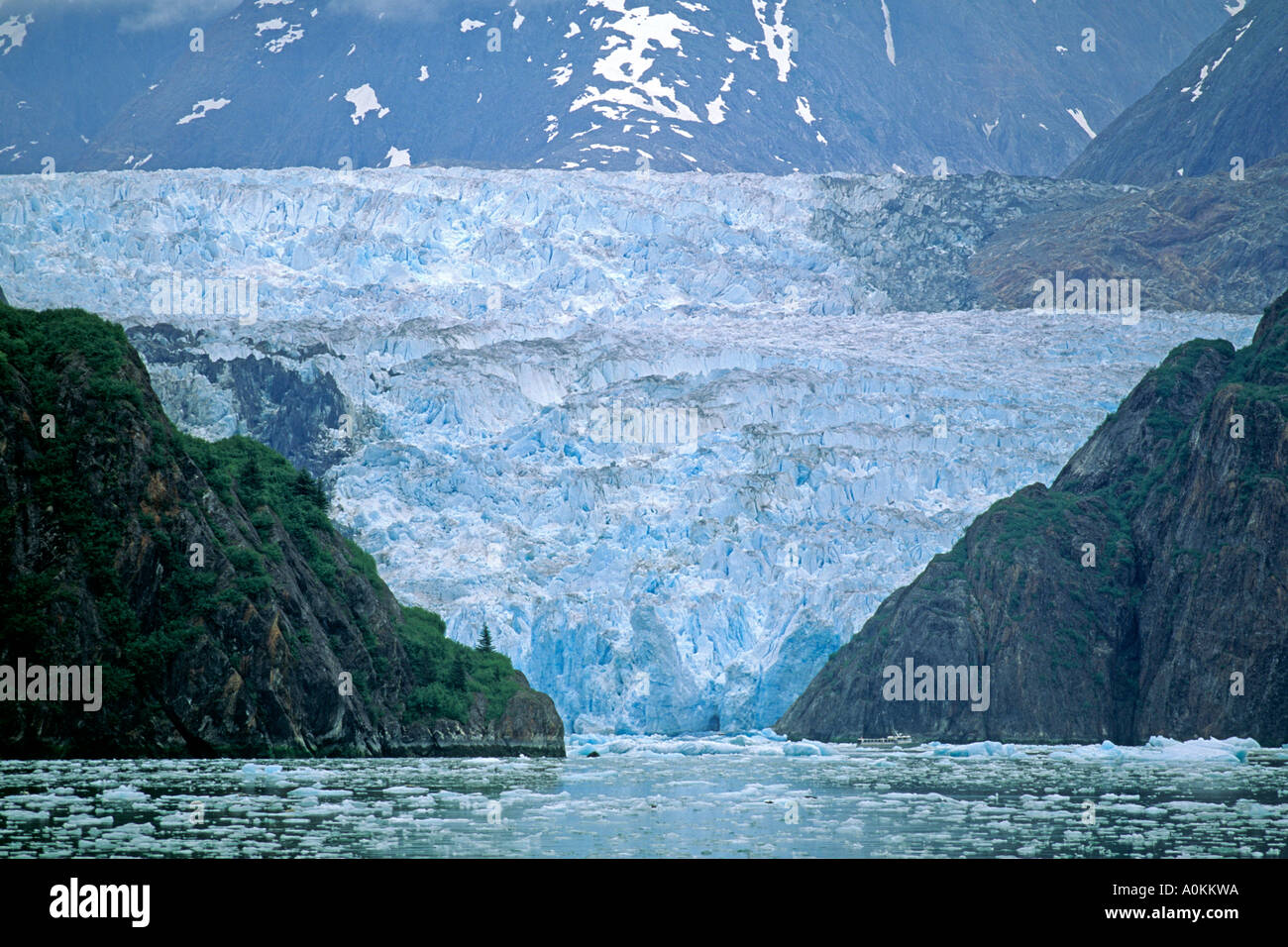 Glacier along Alaska's Inside Passage, United States, North America ...