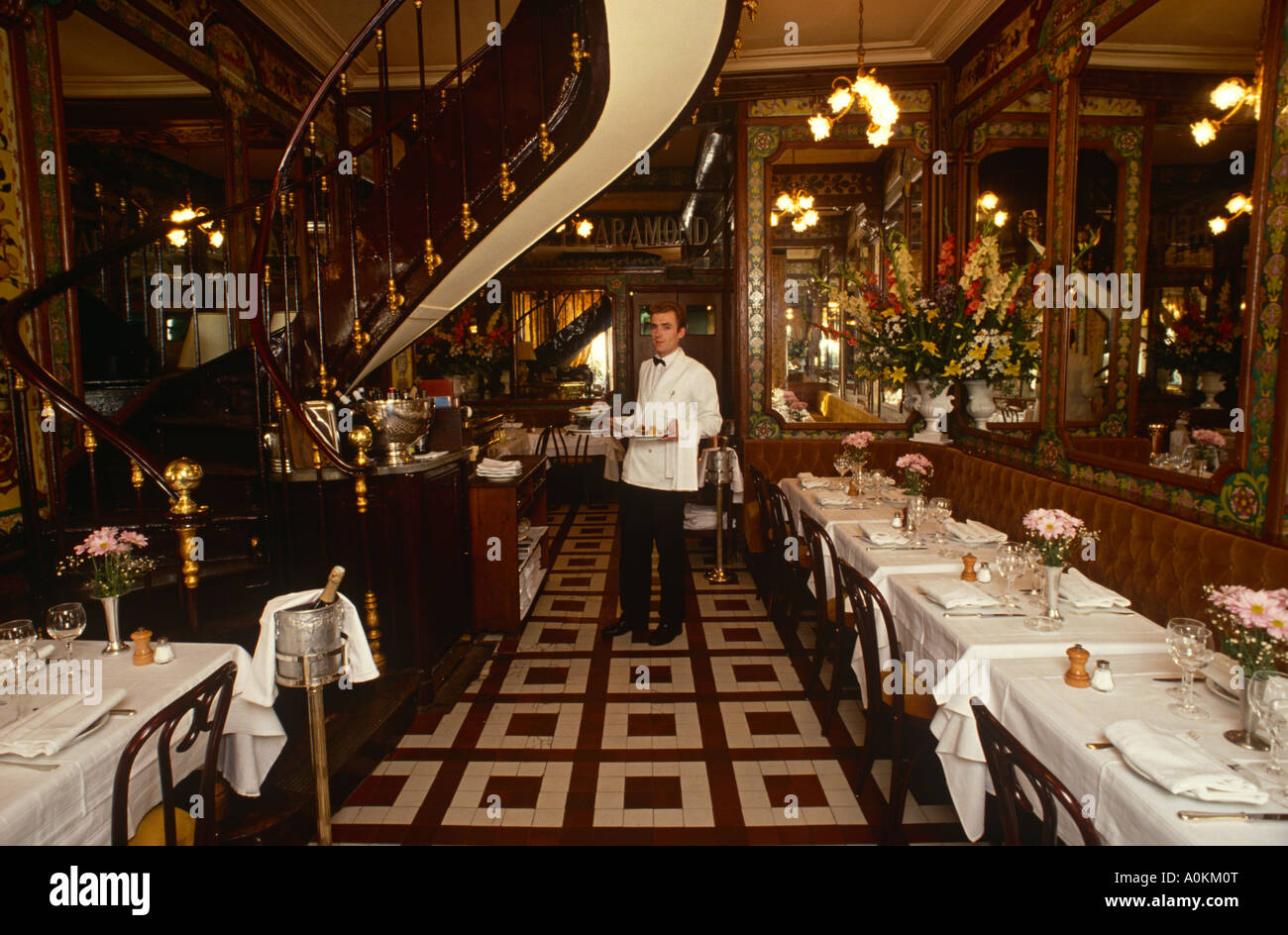 Le Pharamond restaurant in Paris, France Stock Photo - Alamy