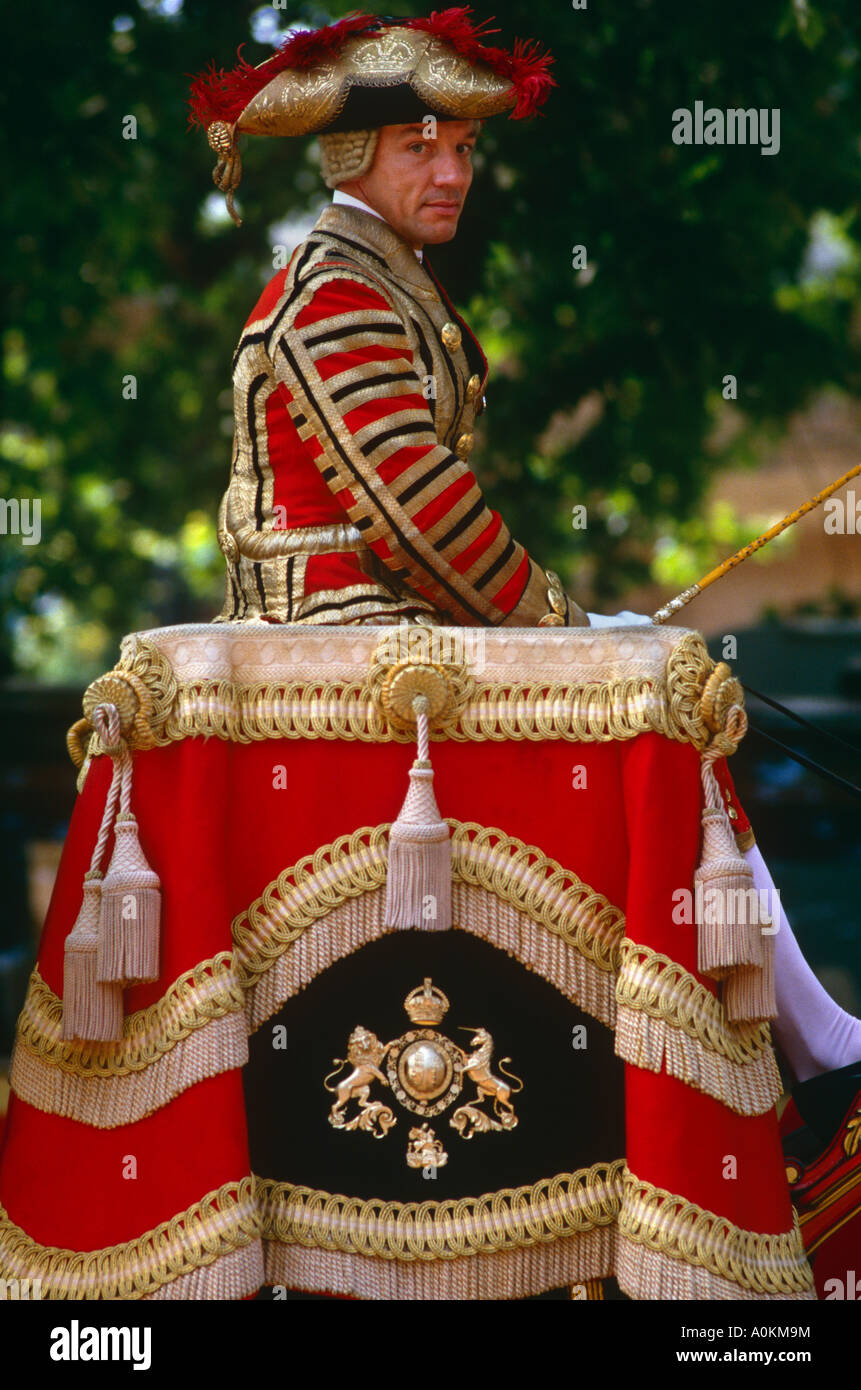 Irish state coach hi-res stock photography and images - Alamy