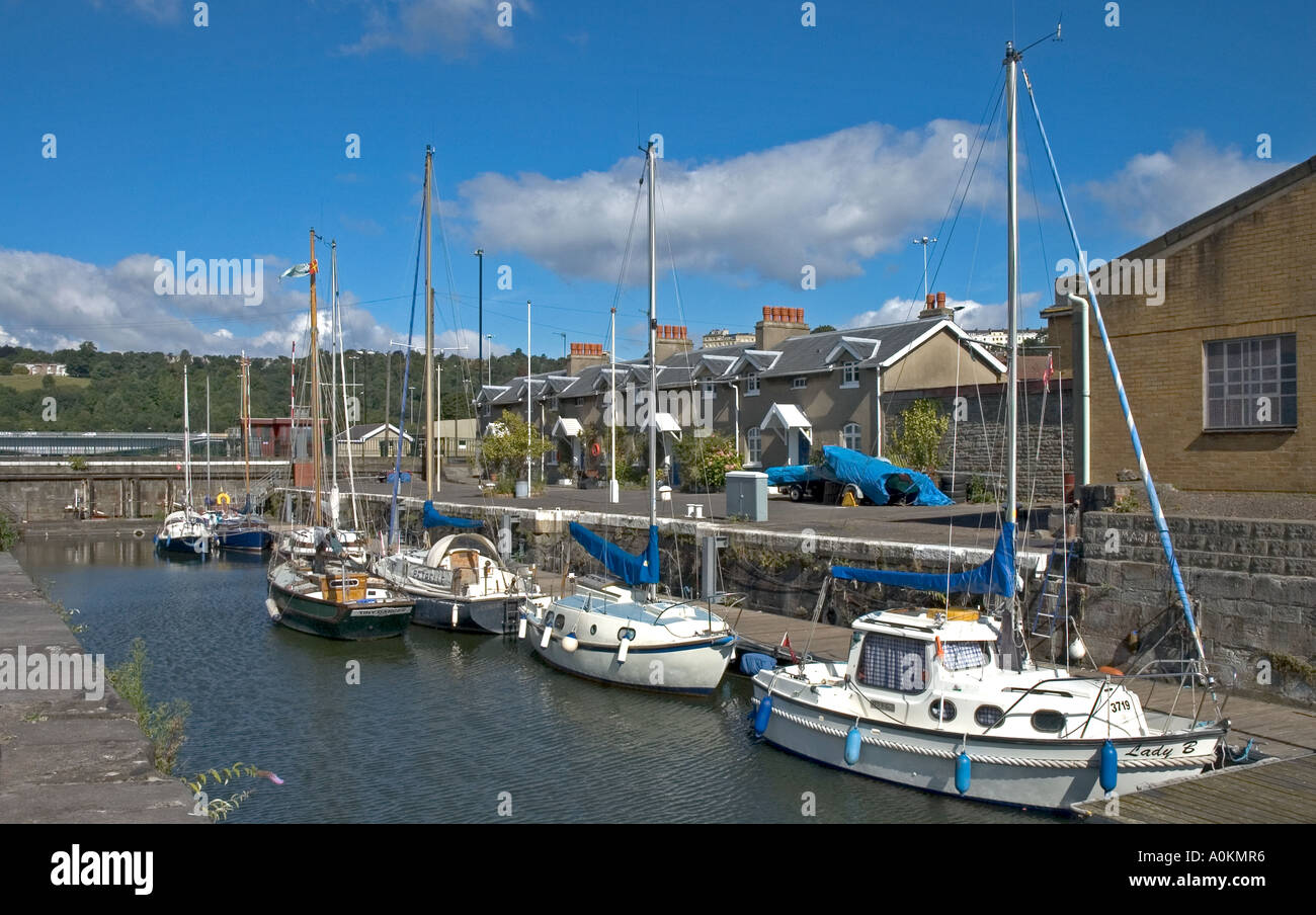 Old Dock Cottages The Docks Bristol England Stock Photo - Alamy
