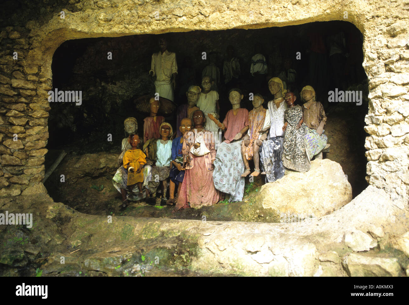 Effigies hi-res stock photography and images - Alamy