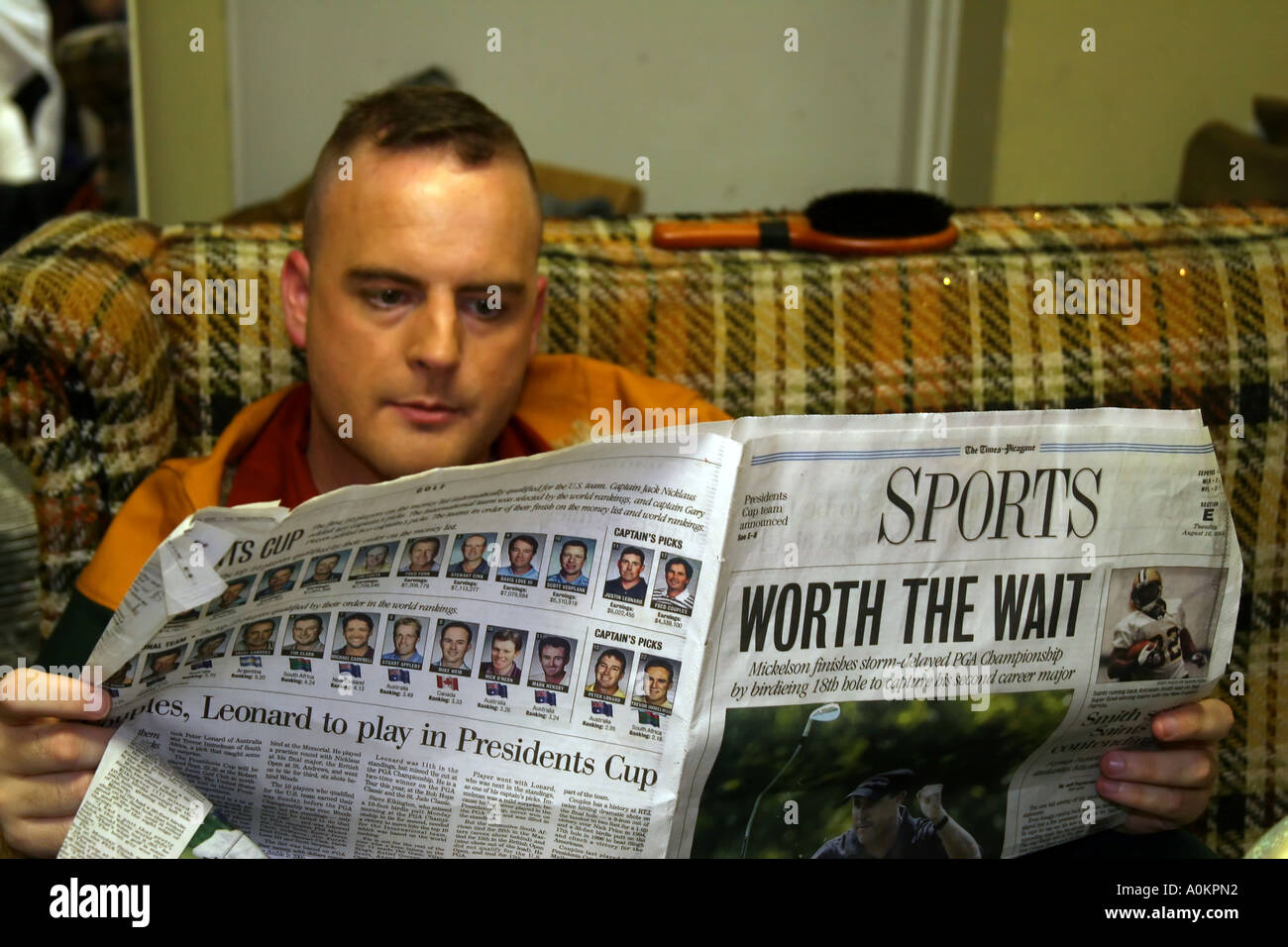 Sports section newspaper hi-res stock photography and images - Alamy