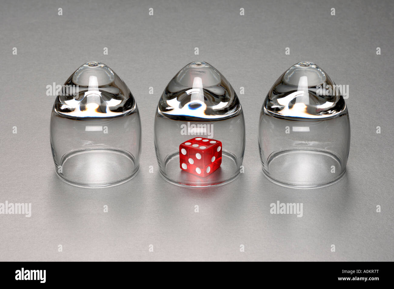 Symbol dice hi-res stock photography and images - Alamy