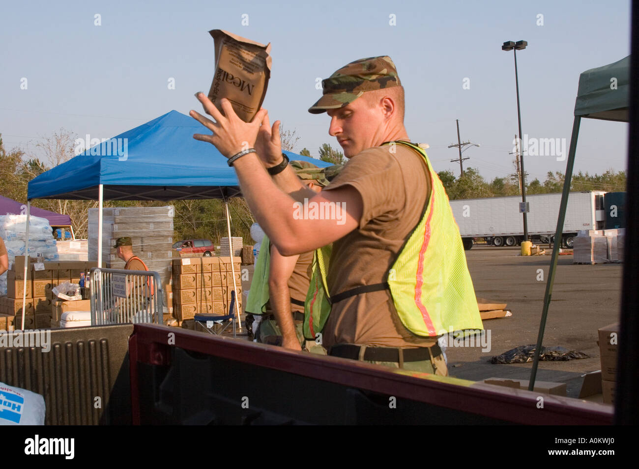 Emergency rations hi-res stock photography and images - Alamy