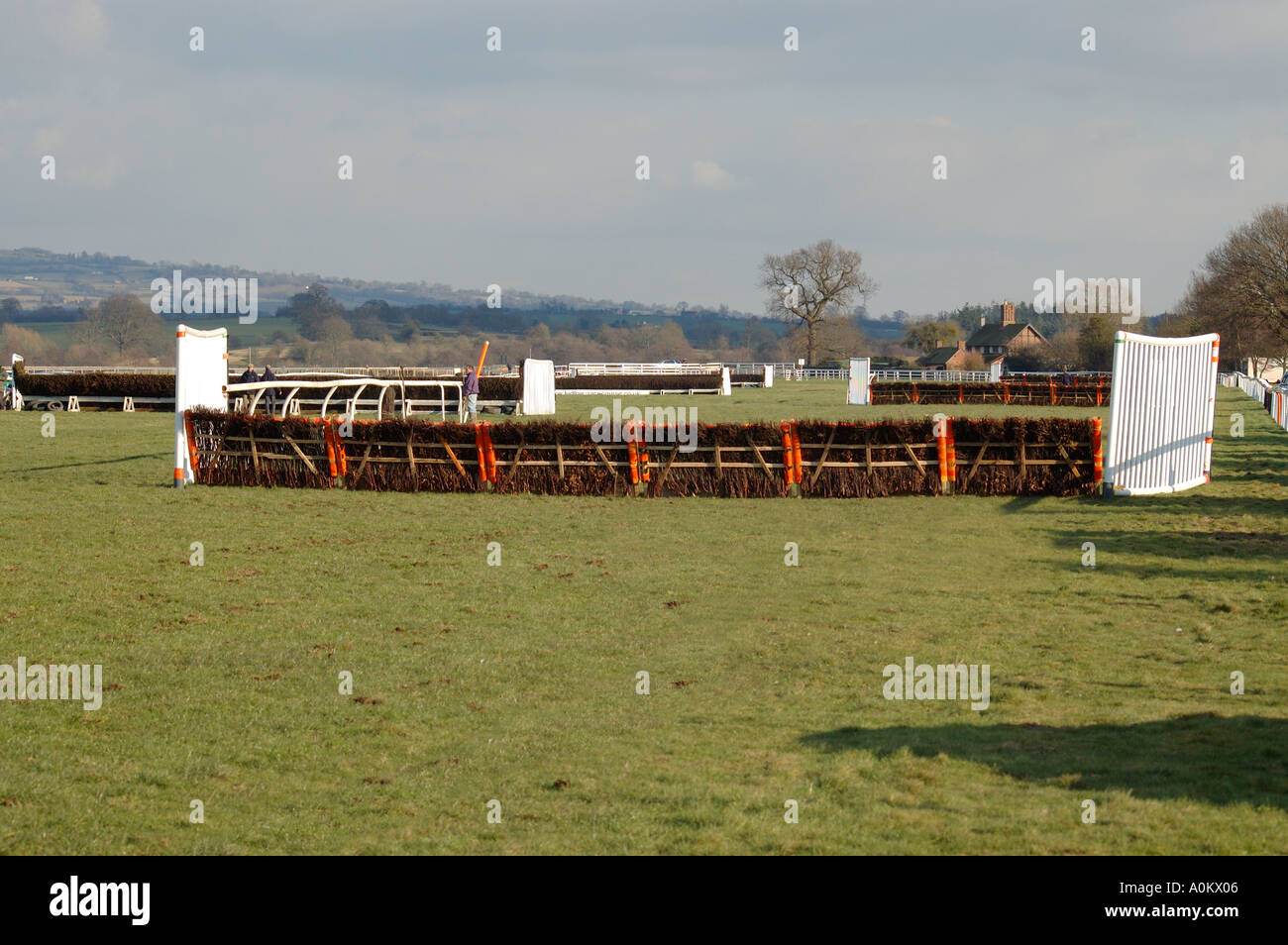 Ludlow racecourse hi-res stock photography and images - Alamy