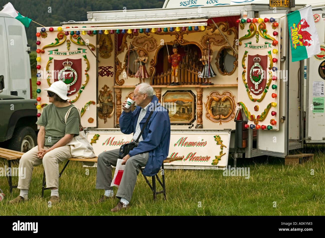 Steam organ hi-res stock photography and images - Alamy