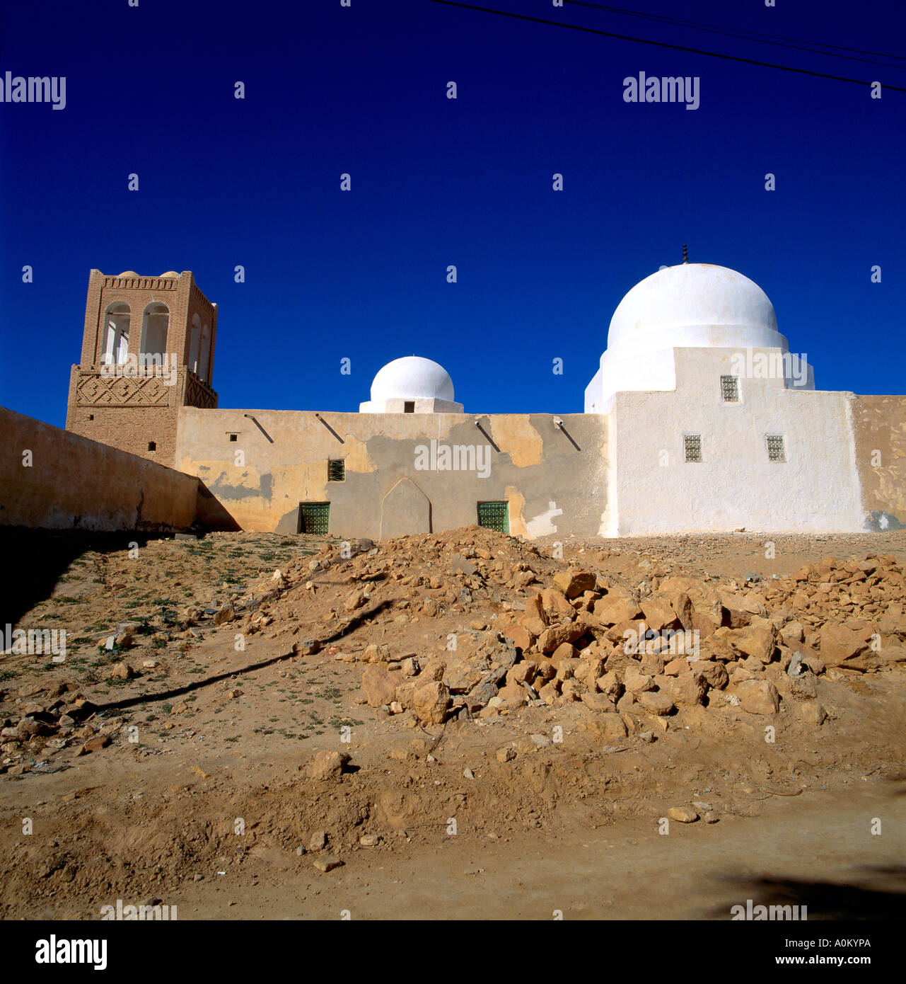 Tomb of marabout hi-res stock photography and images - Alamy