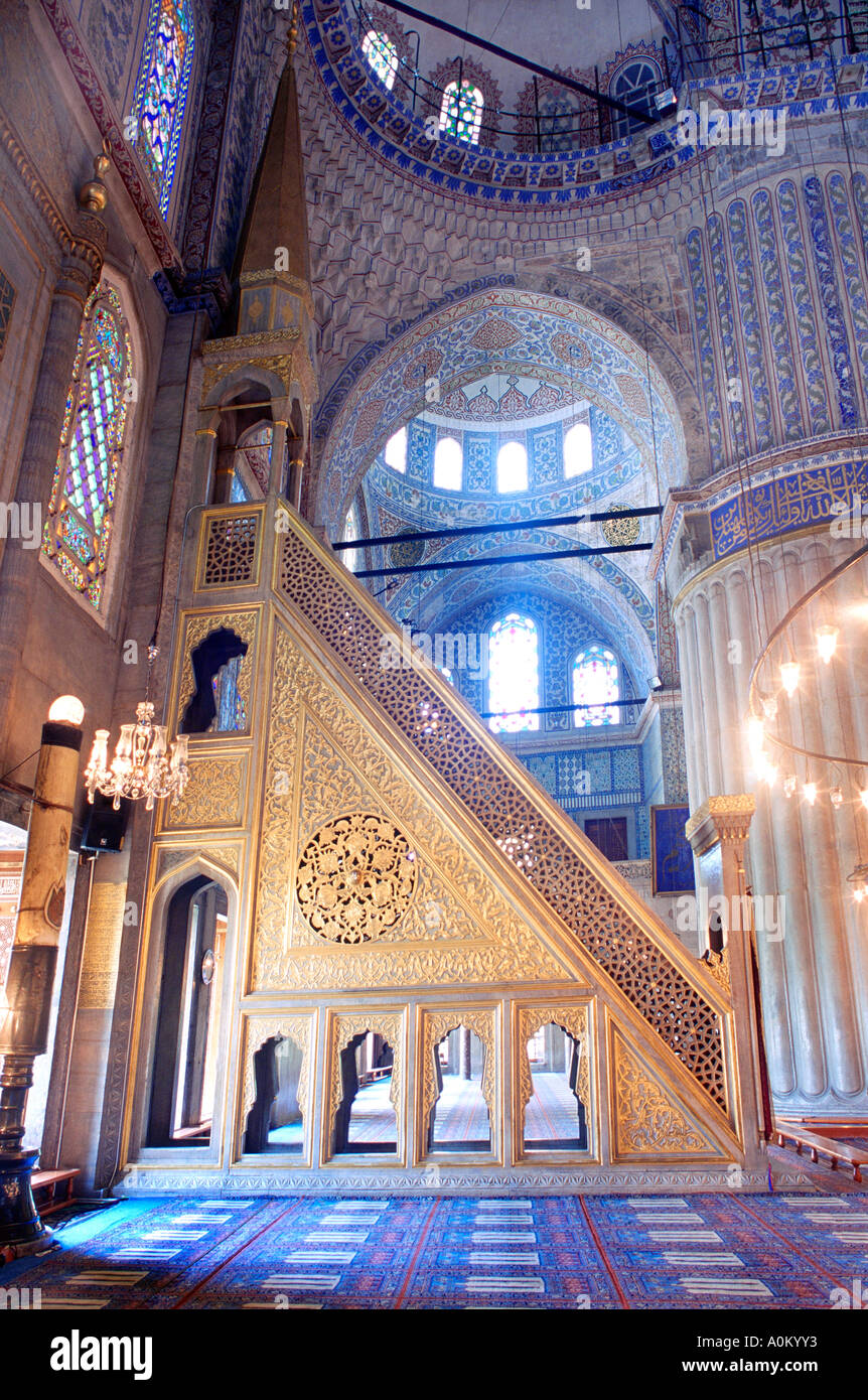 Interior minbar mosque hi-res stock photography and images - Alamy