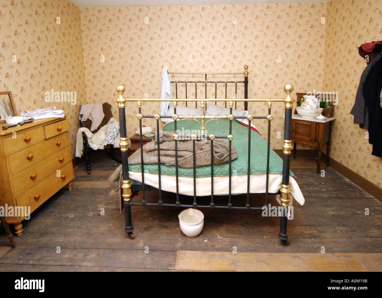A bedroom in a back to back house on the corner of Inge Street and ...