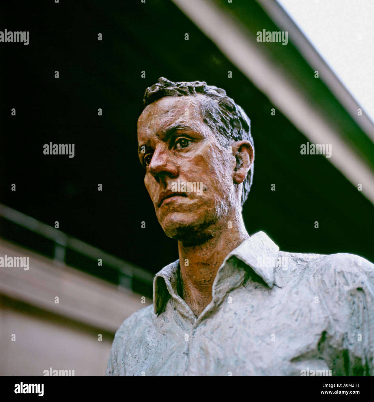 Sculpture art sean henry sad face hi-res stock photography and images ...