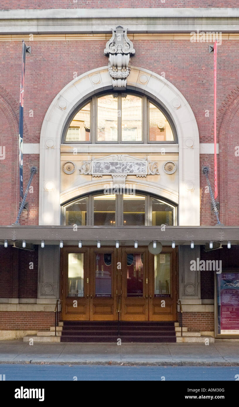 Symphony hall boston hi-res stock photography and images - Alamy