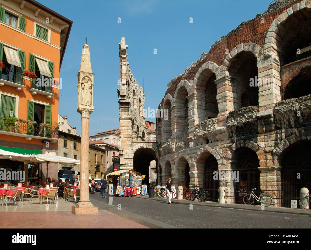 Verona piazza bra square hi-res stock photography and images - Alamy