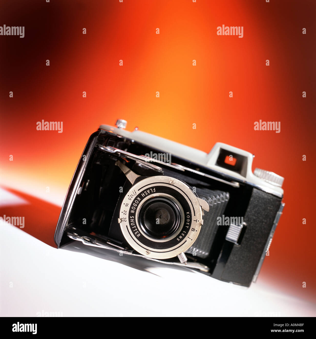 Retro photo camera Cut Out Stock Images & Pictures - Alamy
