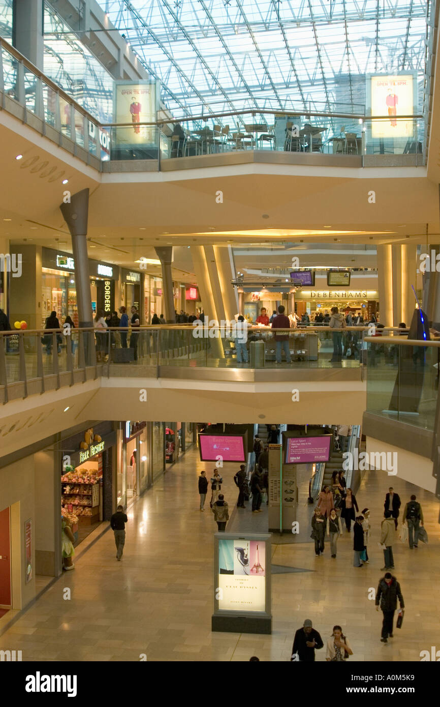 Pay shop england hi-res stock photography and images - Alamy